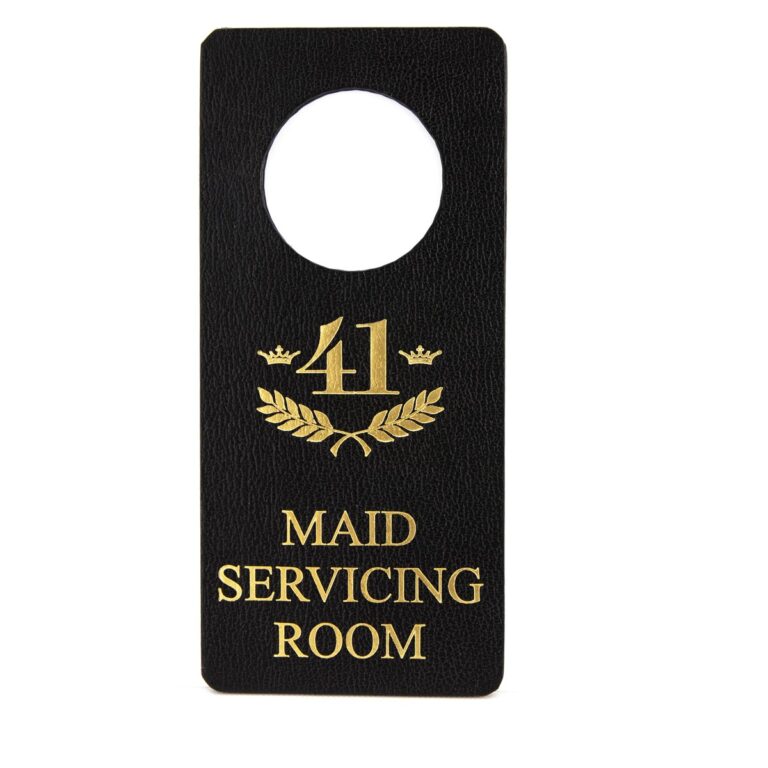1055 DND Sign Door Hanger - Tudor Jones & Co